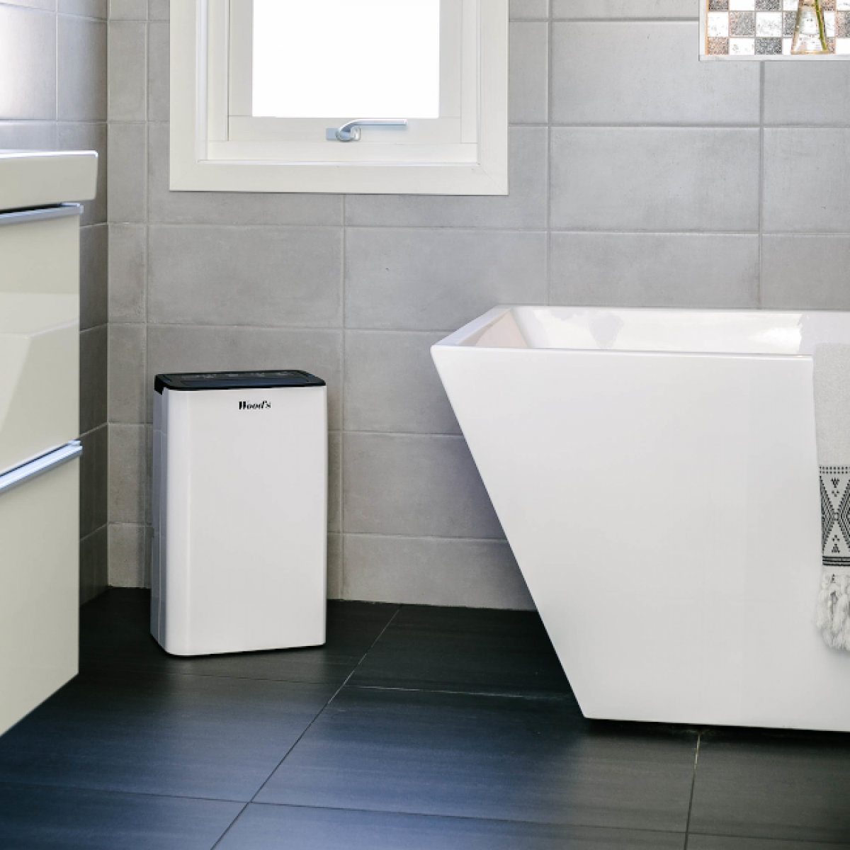 Odvlhčovač vzduchu Woods MDK13 | Vzdušín.cz